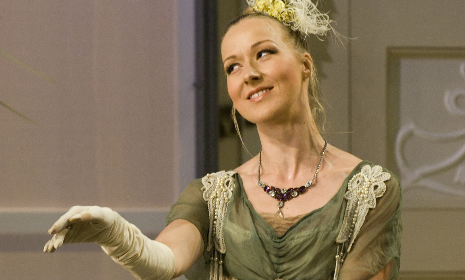 Sarah Minns – Sarah Minns is a Singer with real promise – The Times